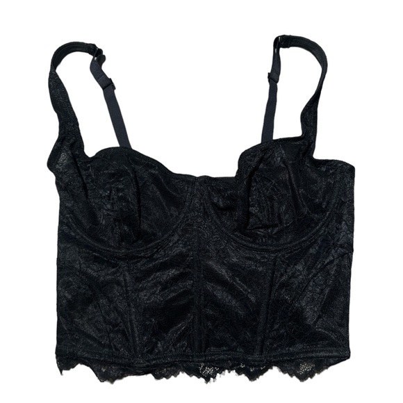 SKIMS | Tops | Skims Lace Bustier | Poshmark